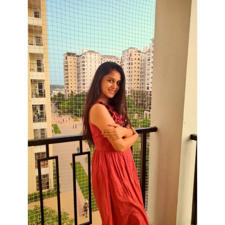 Naga Bhairavi Serial Actress Yashmi Gowda Latest Photos