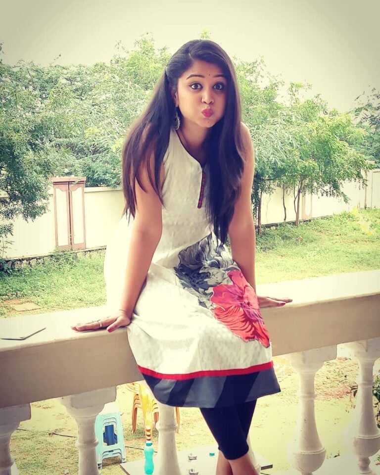 Naga Bhairavi Serial Actress Yashmi Gowda Latest Photos
